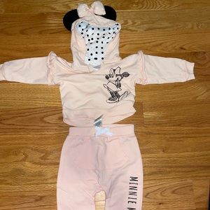 Disney | Matching Sets | Minnie Mouse Sweatsuit | Poshmark